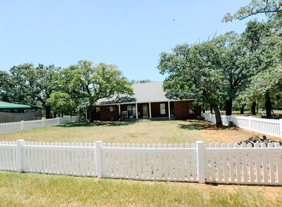 77-Acre Texas Ranch in Rising Star for Sale | UCRP